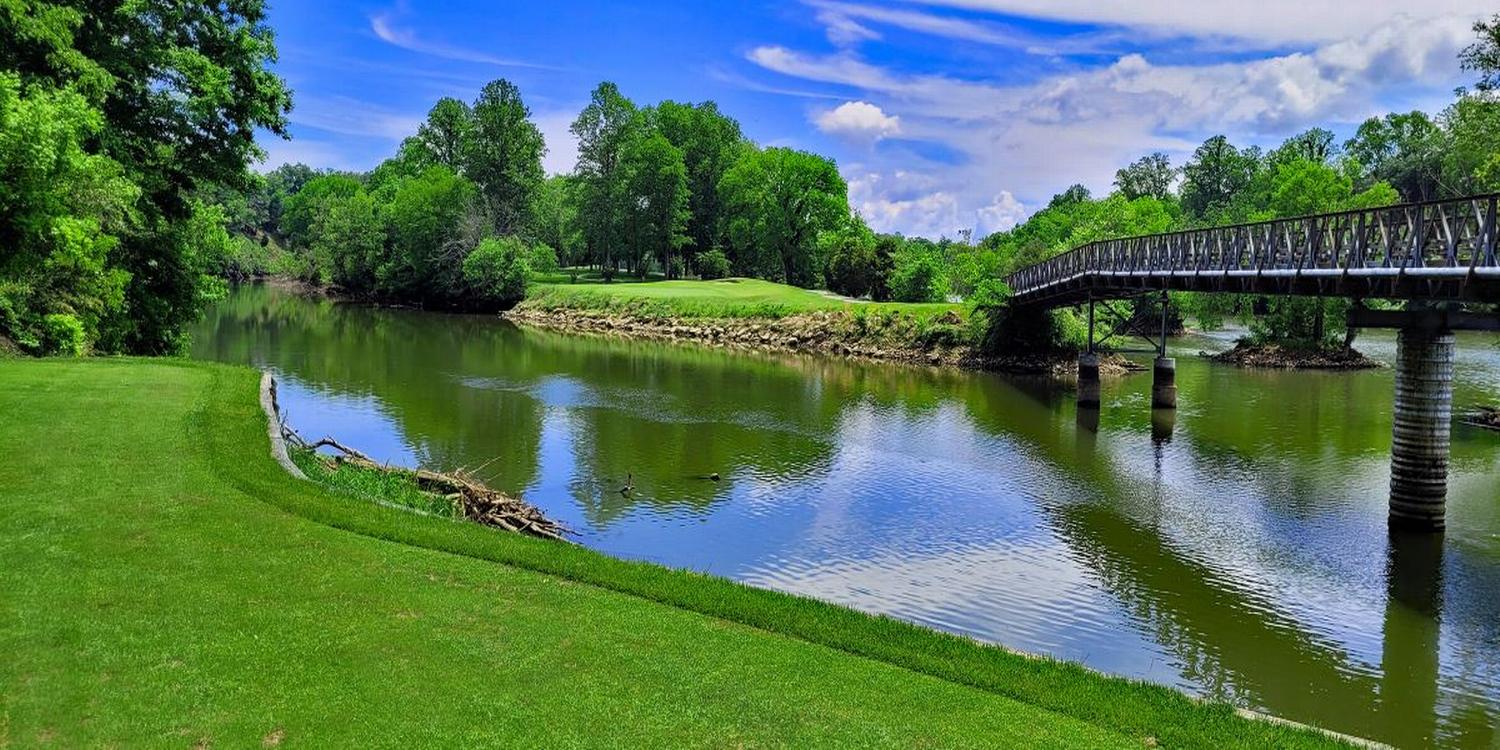 Island Pointe Golf Course By David Theoret
